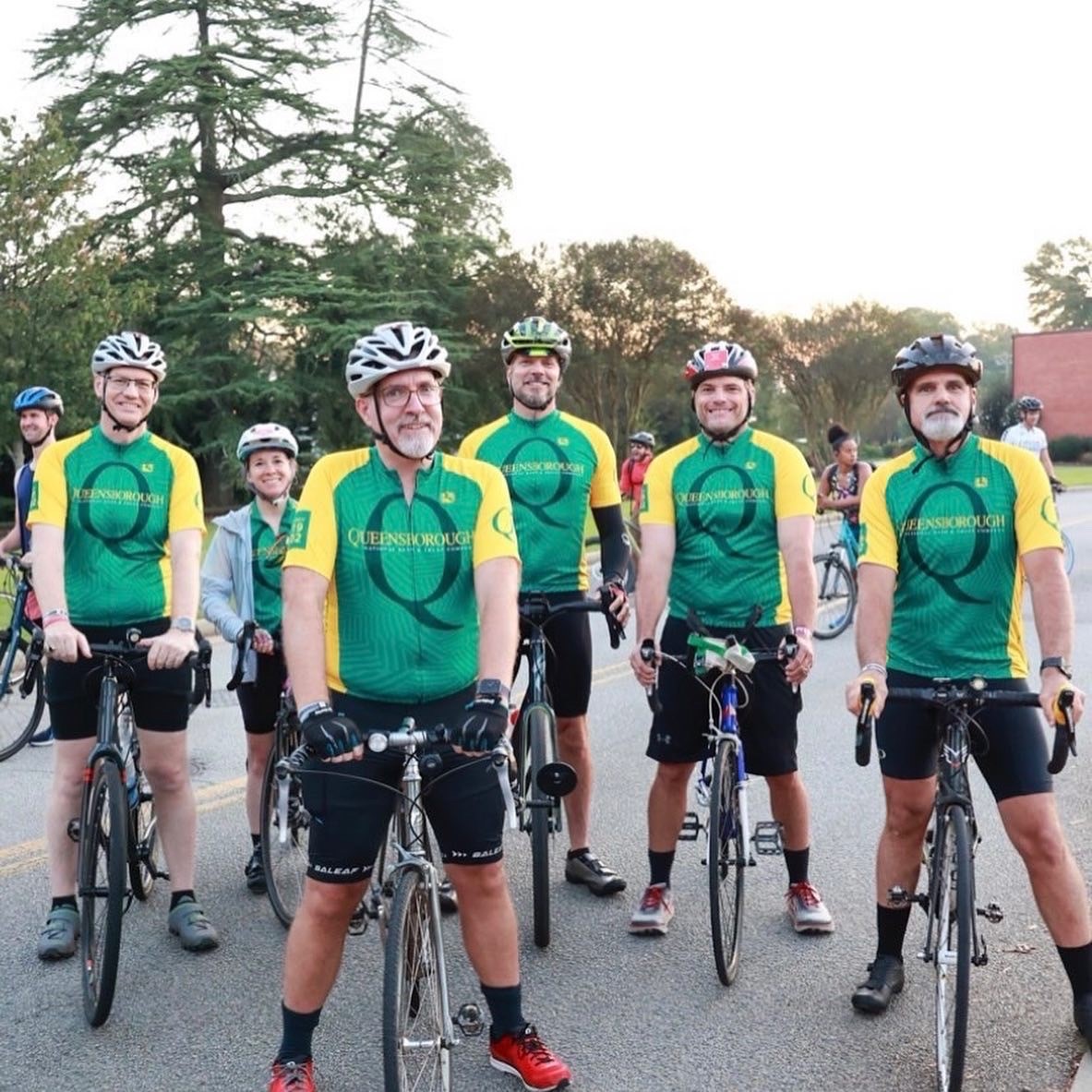 Queensborough Proudly Supports Paceline